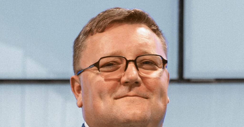 Telefónica Peoplewatch: Tech reshuffles management to aid expansion ...