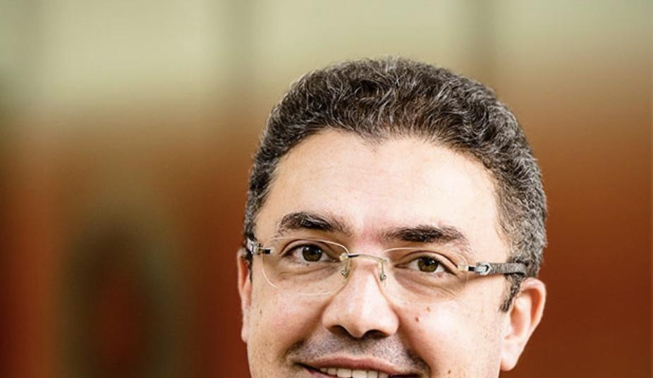 Essam on the rise as Vodafone shuffles exec deck | People | TelcoTitans.com