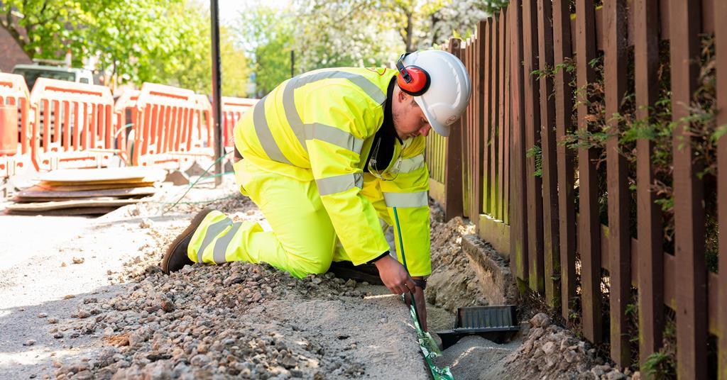 Virgin Media O2 pursues faster fibre build with upskilling scheme ...