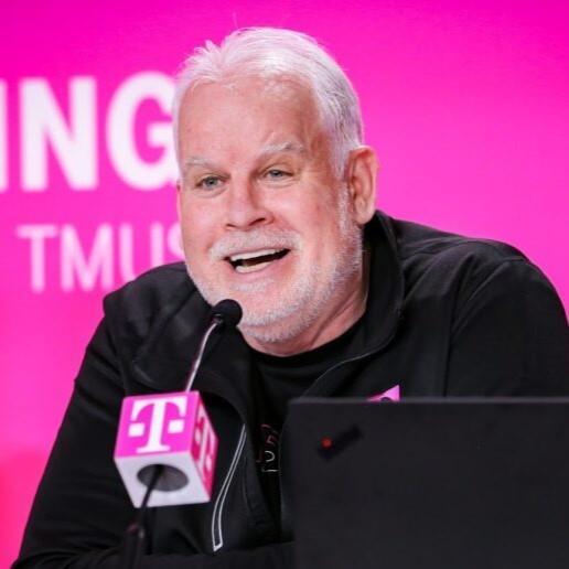 T-Mobile CEO Sievert recommits to Ericsson, Nokia after AT&T switchup ...