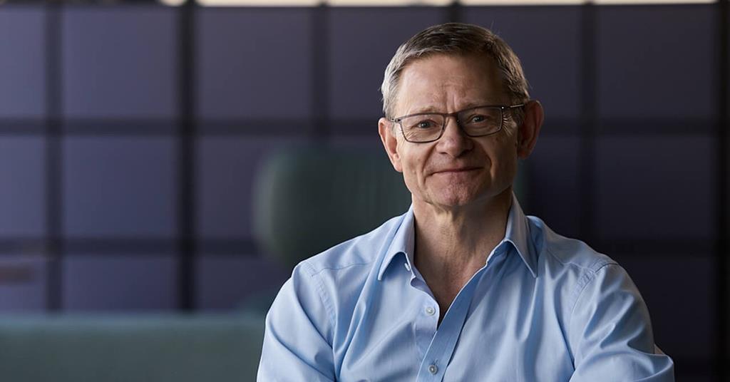 BT CFO Simon Lowth readies for departure — report | Peoplewatch ...
