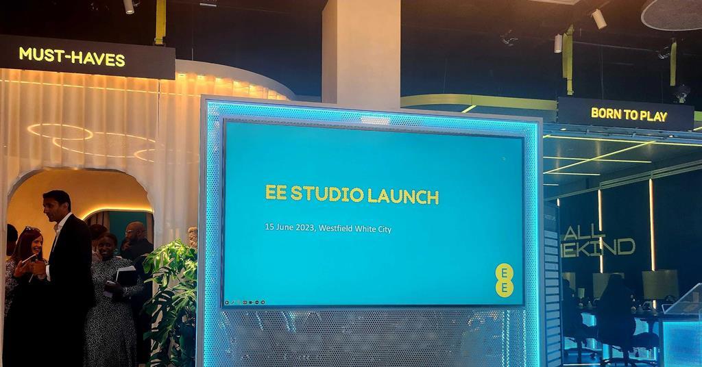 BT’s new retail hub is a ‘glimpse into the world of new EE’ | Consumer ...